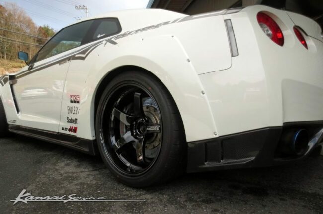Kansai Service Carbon Rear Wide Fender for R35 Nissan GT-R ...