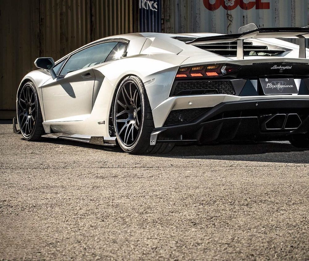 Lamborghini Aventador Lb Performance GT SPIRIT GTS12502 Masstab: 1/12