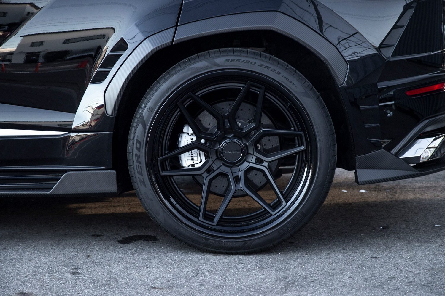 Liberty Walk LB-WORKS Widebody Kit for Lamborghini Urus - Bulletproof ...