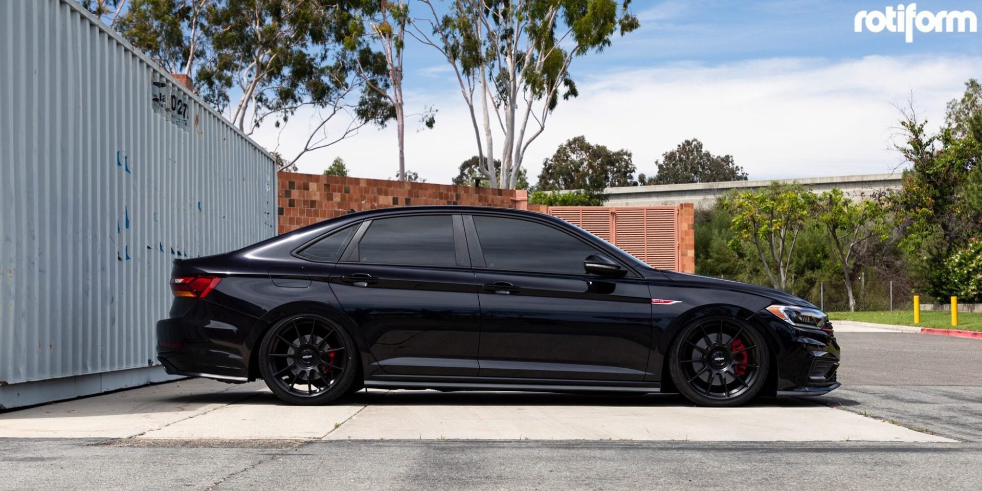 Rotiform 19x8.5 5-108/114.3+35 DTM Monoblock Silver Wheel - Bulletproof ...