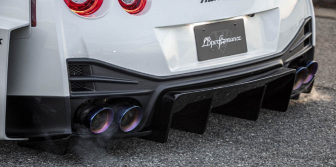 Liberty Walk LB-Silhouette WORKS GT 35GT-RR Rear Diffuser for R35 ...