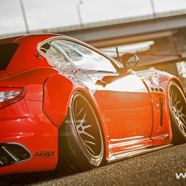 Liberty Walk LB-WORKS Widebody Kit for M145 Maserati GranTurismo ...