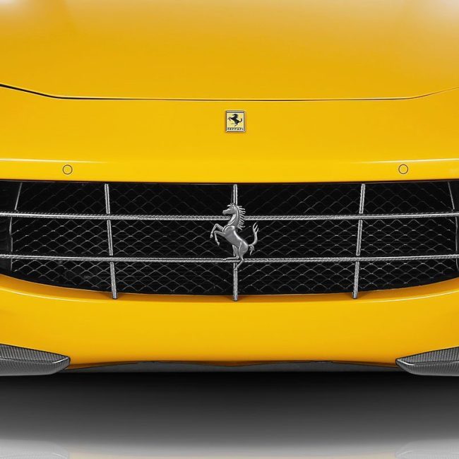 NOVITEC Carbon Front Grille for Ferrari FF - Bulletproof Automotive